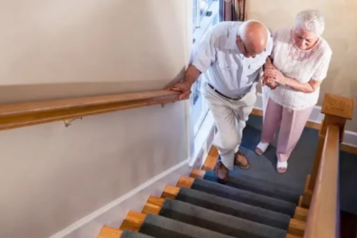 Fall Prevention Strategies for Seniors: Tips to Stay Safe at Home - Dr ...